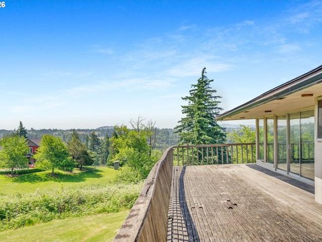 29620 E Woodard Rd, Troutdale, OR 97060