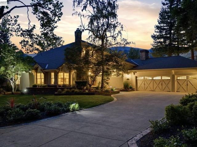 2962 Deer Meadow Dr, Danville, CA 94506