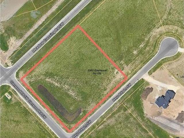 2962 Glenwood Rd SW, Rochester, MN 55902