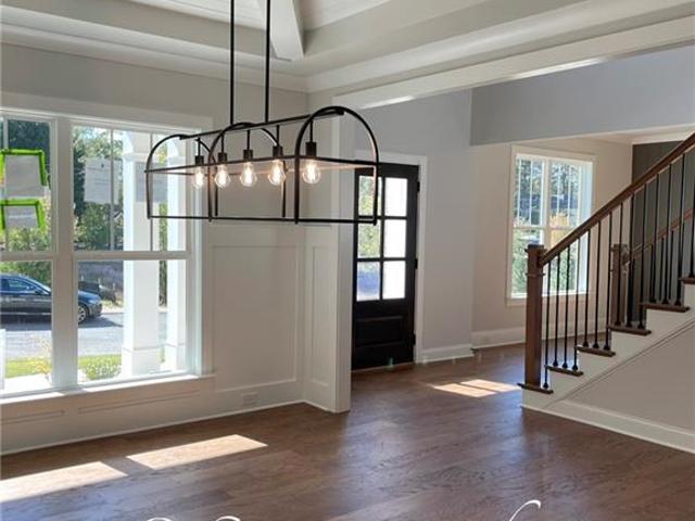 2962 Graham Gardens Lane
