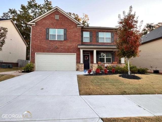 2962 Hawthorn Farm Blvd, Loganville, GA 30052