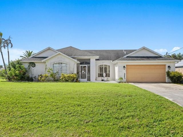 2962 SE Bella Rd, Port Saint Lucie, FL 34984