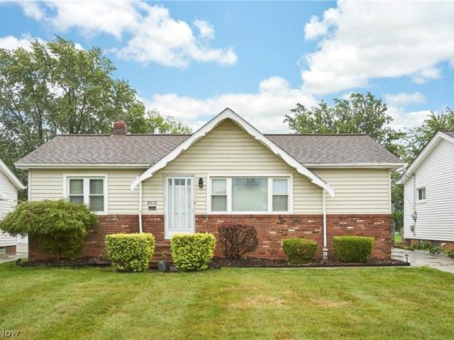 29632 Fairway Blvd, Willowick, OH 44095