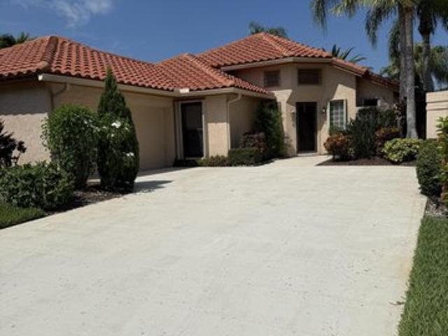 2963 SW Mariposa Cir, Palm City, FL 34990