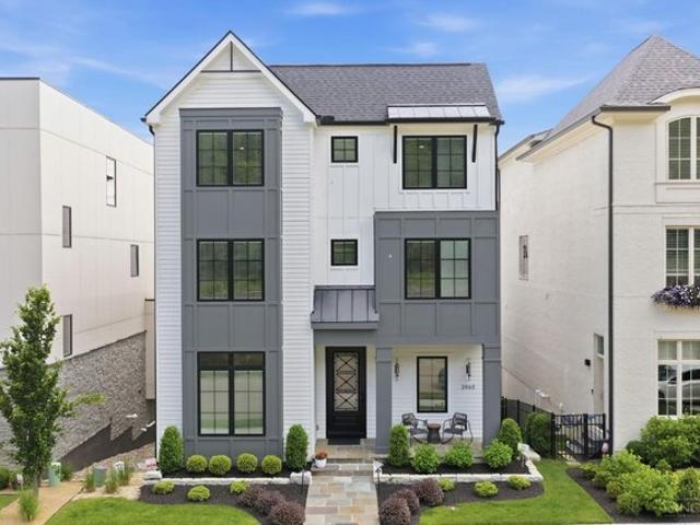2963 Walworth Ave, Cincinnati, OH 45226