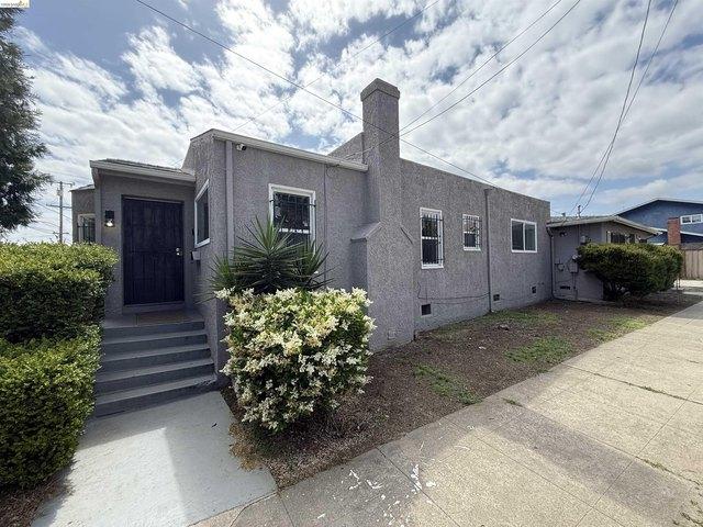 2963 62nd Ave, Oakland, CA 94605