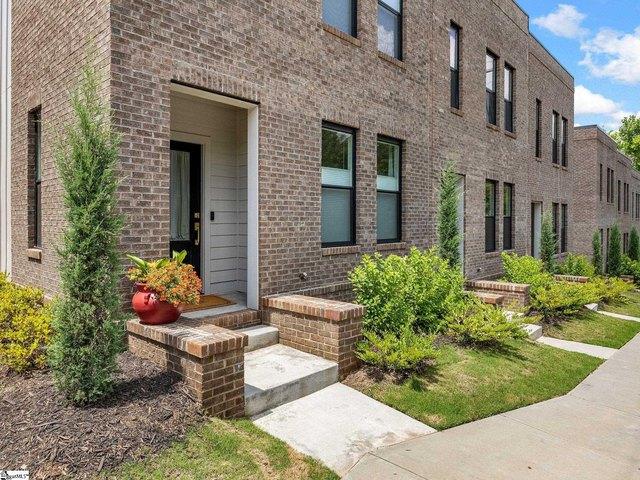 296 College St, Spartanburg, SC 29303