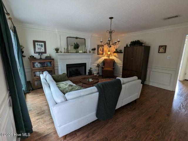 296 Ashbrook Drive