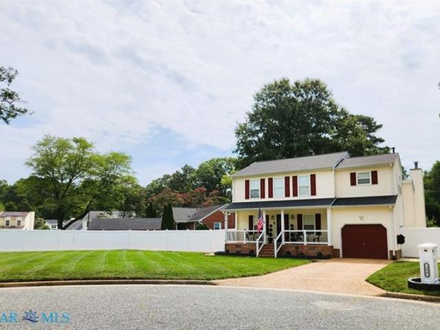296 Buttercup Ln, Newport News, VA 23602