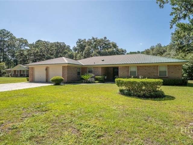 296 Gill Rd, Richmond Hill, GA 31324