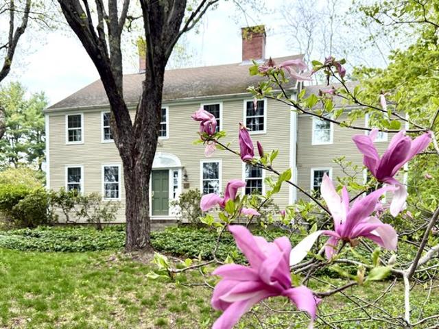 296 Main St, Gorham, ME 04038