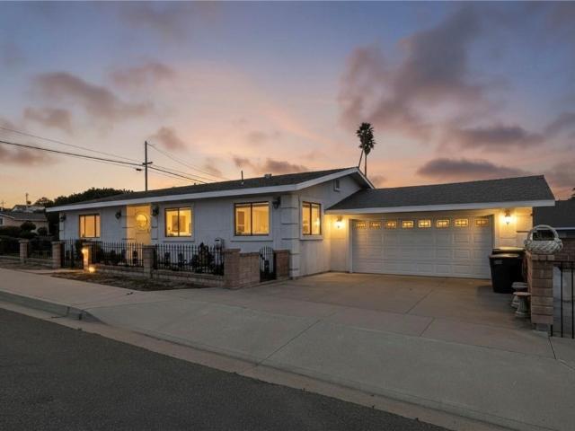 296 N 8th