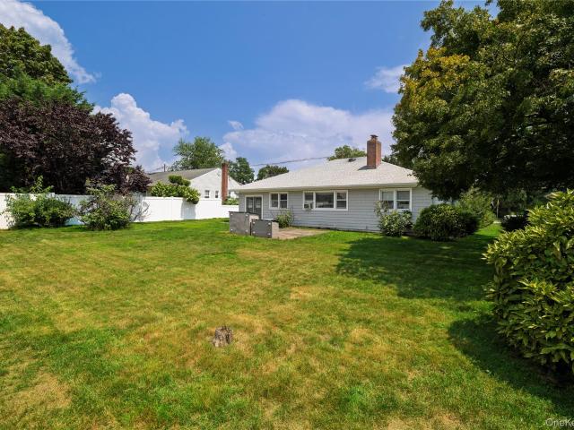 296 N Long Beach Road