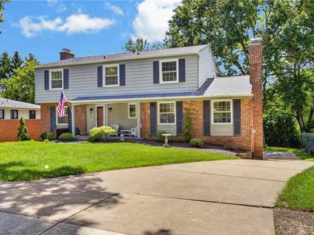 296 Park Entrance Dr, Pittsburgh, PA 15228