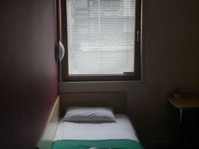 £296 pw En suite Room in Aldgate East for Students