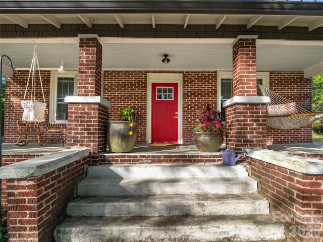 296 Roberts Hill Road