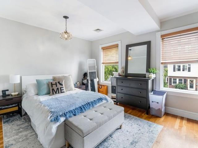 296 W 3rd St Apt 2, Boston, MA 02127