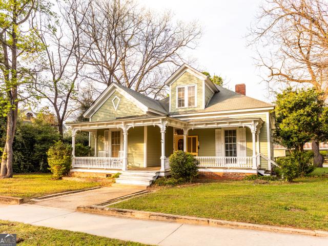296 W Hightower Trail
