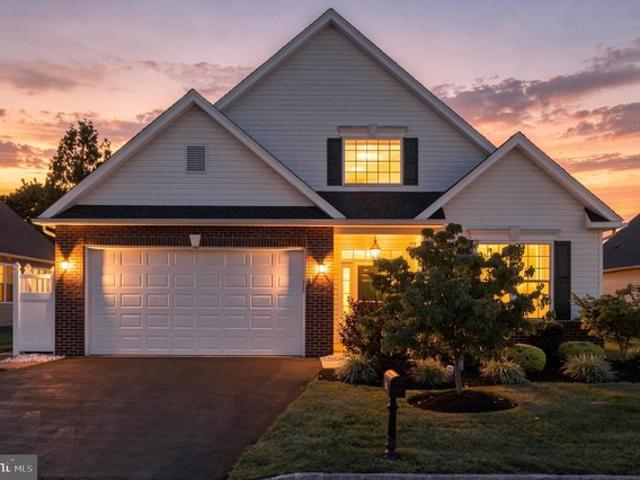 296 Westminster Ln, Souderton, PA 18964