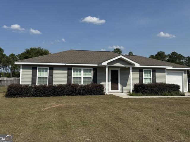 296 Turpentine Cir, Jesup, GA 31545