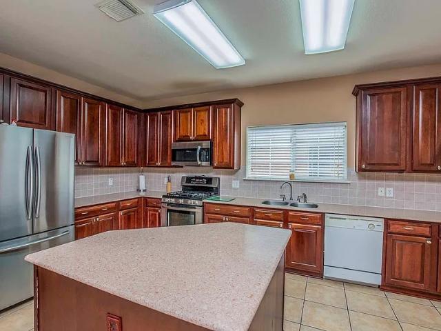29742 Legends Green Drive