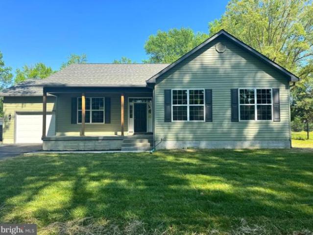 29756 Wilson Rd, Mechanicsville, MD 20659