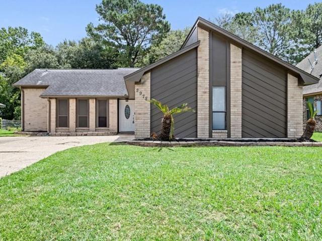 2975 Bonney Briar Pl, Beaumont, TX 77707