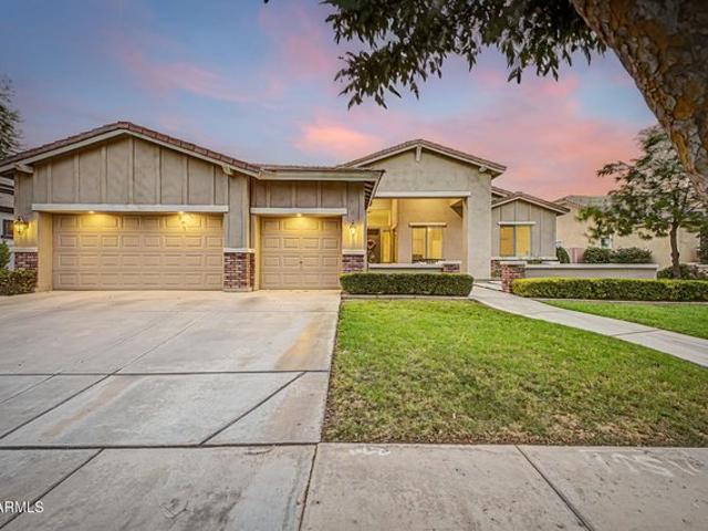 2975 E Comstock Dr, Gilbert, AZ 85296