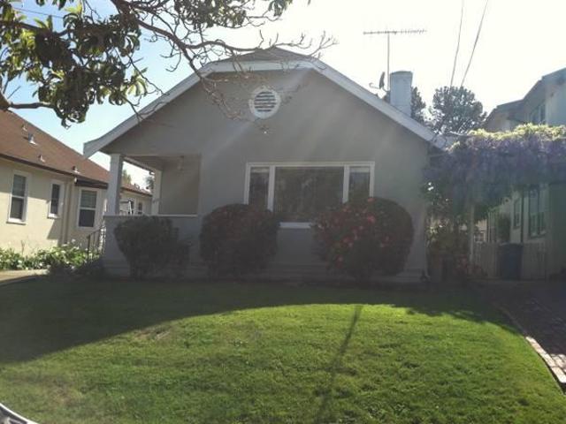 $2975 / 2br 1120ft² HOUSE For RENT