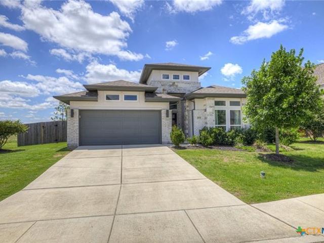 2976 Creek Ridge St, Seguin, TX 78155