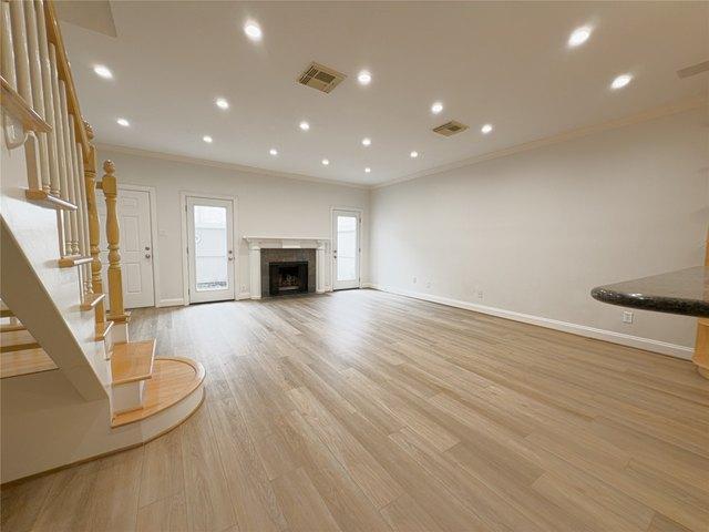 2976 Holly Hall St Unit 2976, Houston, TX 77054