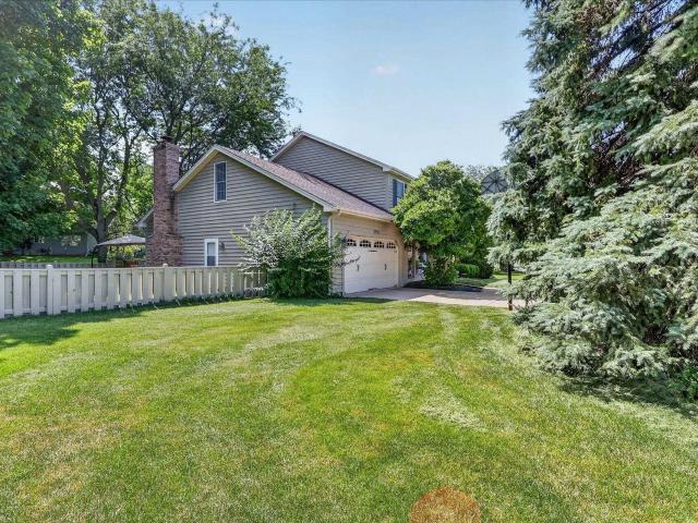 2976 Wedgewood Drive