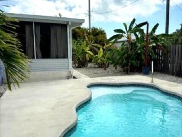 29771 Henry Ln, Big Pine Key, FL 33043