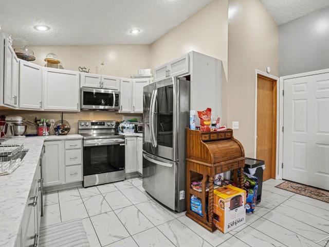 2977 Oaklawn Park