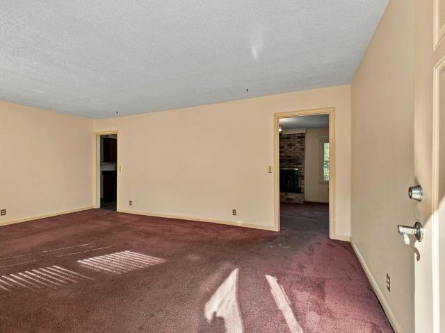 2977 Cherry Hills Dr