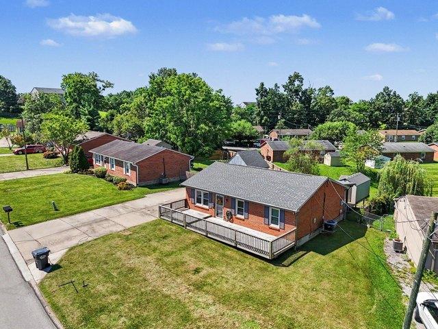 2977 Douglas Dr, Burlington, KY 41005