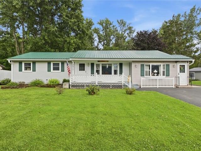 2977 Roosevelt Hwy, Hamlin, NY 14464