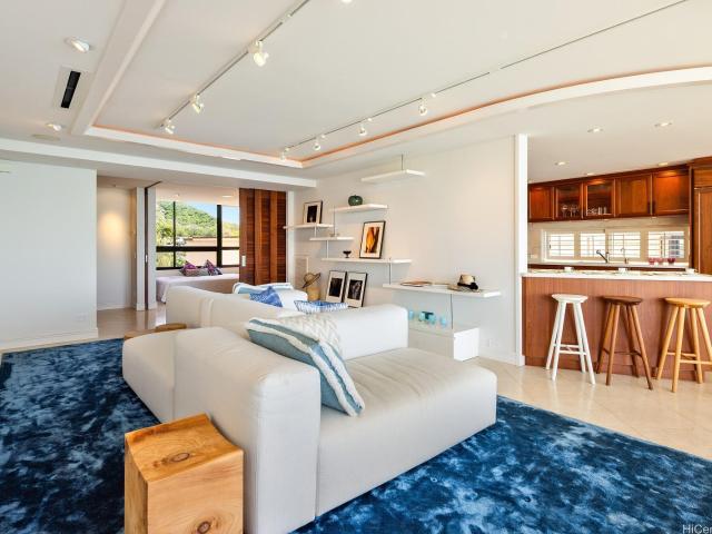 2979 Kalakaua Ave, Unit 601, Honolulu, HI 96815 | MLS #202604