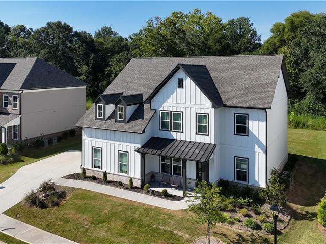 2979 Longbush Lane