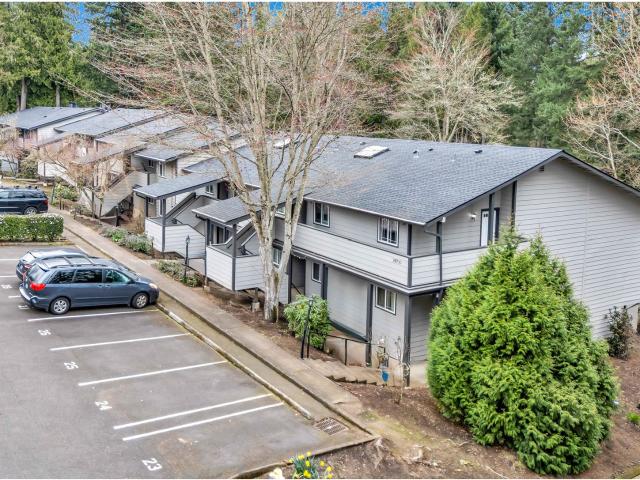 29700 SW Courtside Dr, Unit 36, Wilsonville, OR 97070 | MLS #502867 | Compass
