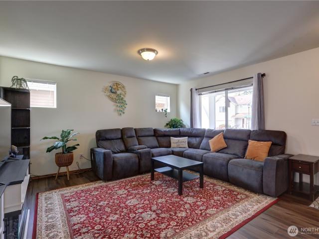 29704 SE 217th pl se