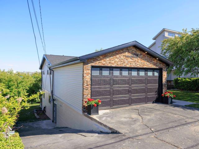 2970 Military Street