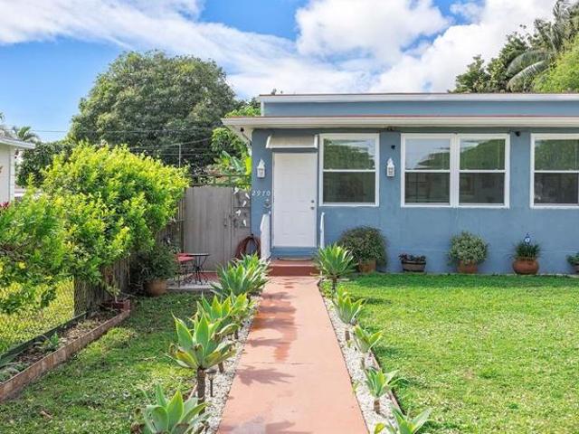 2970 NW 99th St, Miami, FL 33147