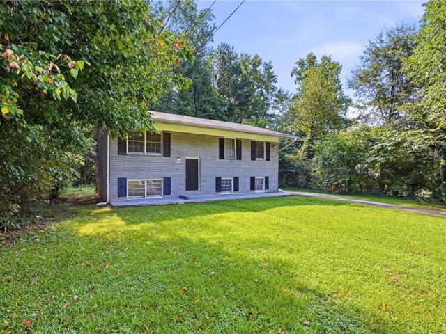 2970 Carriage Lane