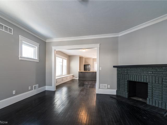 2970 Edgehill Road