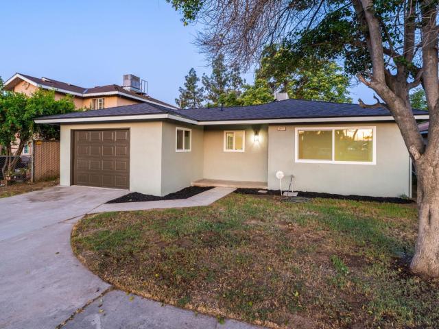 2970 S Martin Luther King Junior Blvd, Fresno, CA 93706 | MLS #646650 | Compass