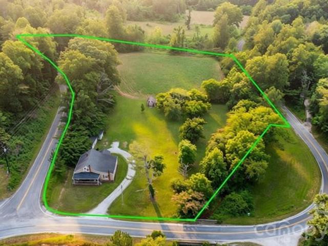2970 Zacks Fork Rd, Lenoir, NC 28645