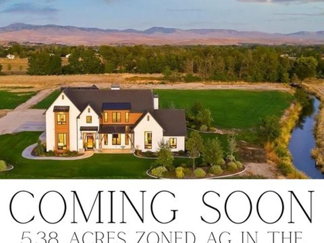 2972 N Ballantyne Ln, Eagle, ID 83616