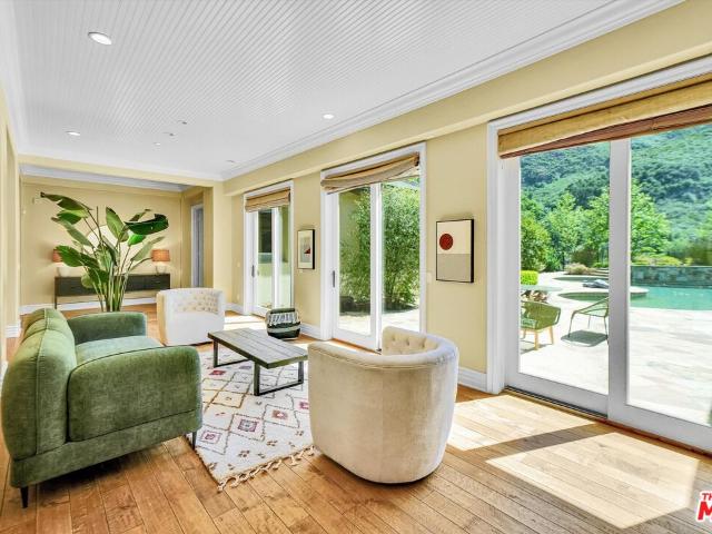 29734 Mulholland Hwy, Agoura Hills, CA 91301 | MLS #25540 | Compass