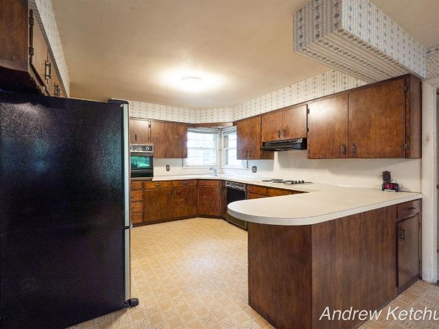 297 Fourth Avenue